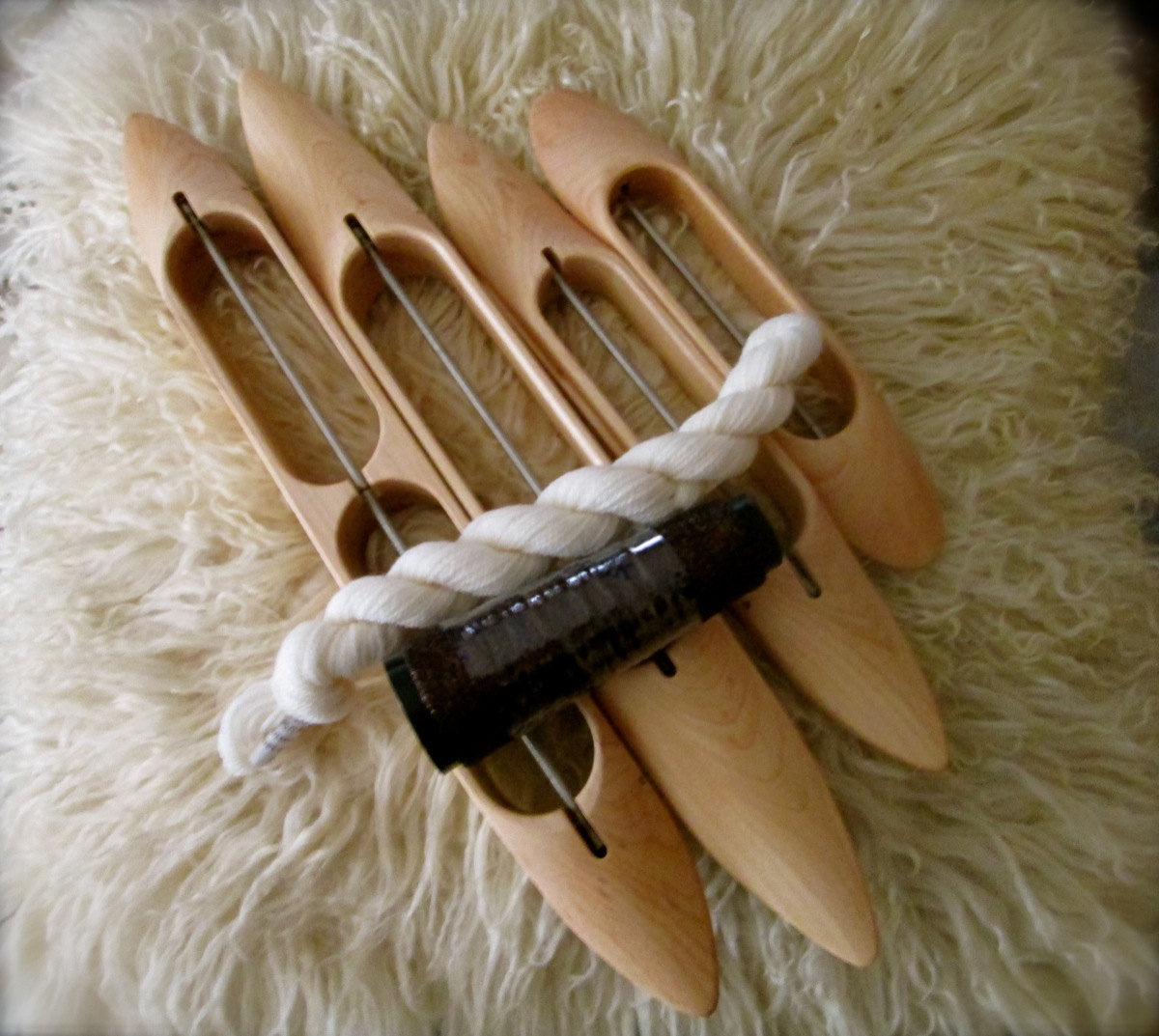 Schacht Boat Shuttles: Effortless Weaving Precision – The Spinnery Store